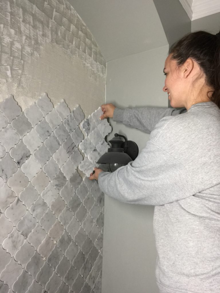 DIY tile tip : My Secret to Tiling A Curve - Bower Power