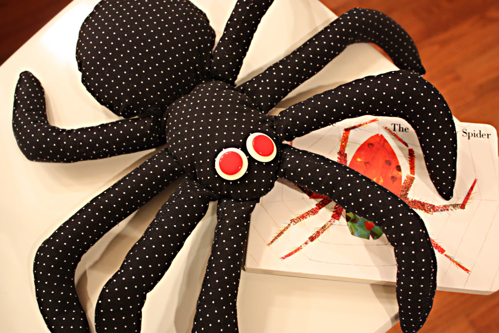 DIY Stuffed Spider Toy and Other Treats For Babies Halloween Bower diy-stuffed-spider-toy-and-other-treats-for-babies-halloween-bower